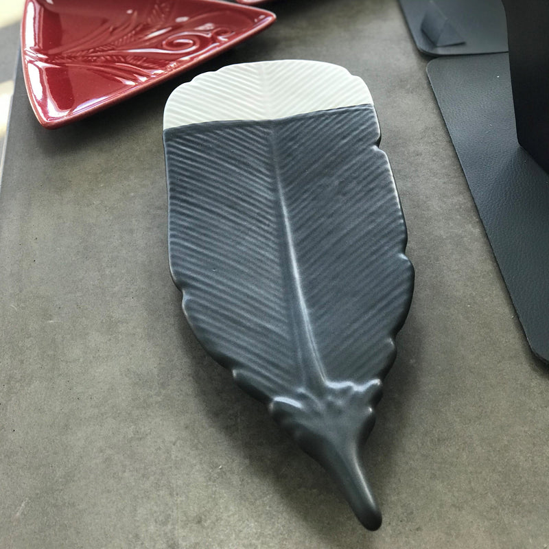 Huia Feather Plate – Industria Store